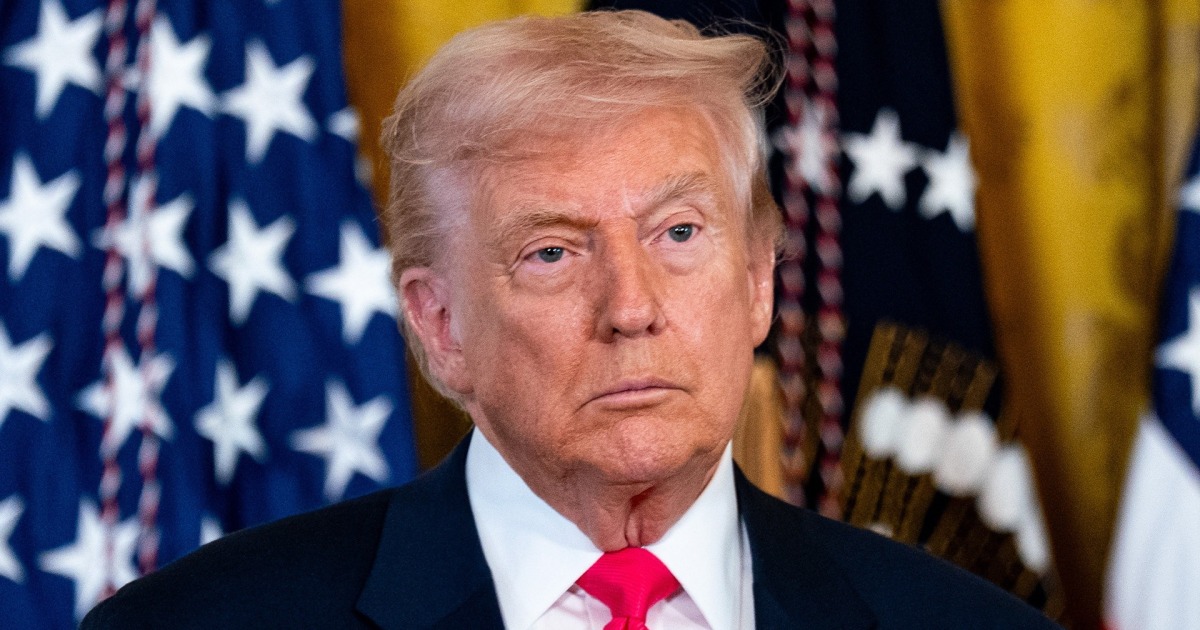 Trump Orders DOJ Probe of Epstein’s Involvement With Democrats