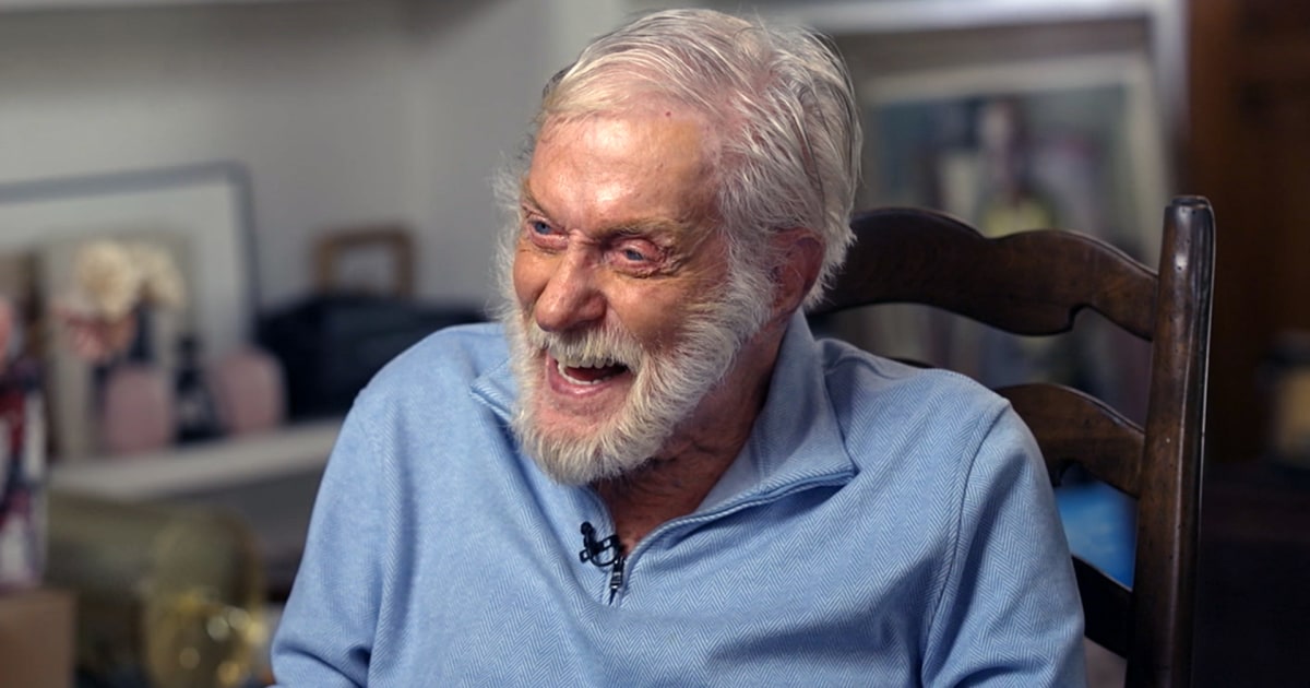 Dick Van Dyke on His Career: 'I Would've Done It for Nothing'