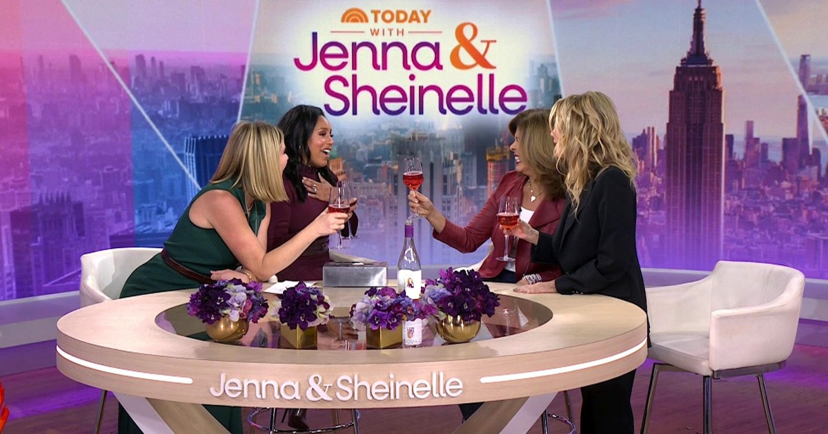 Hoda, Kathie Lee Surprise Sheinelle Jones During Co-Host Debut