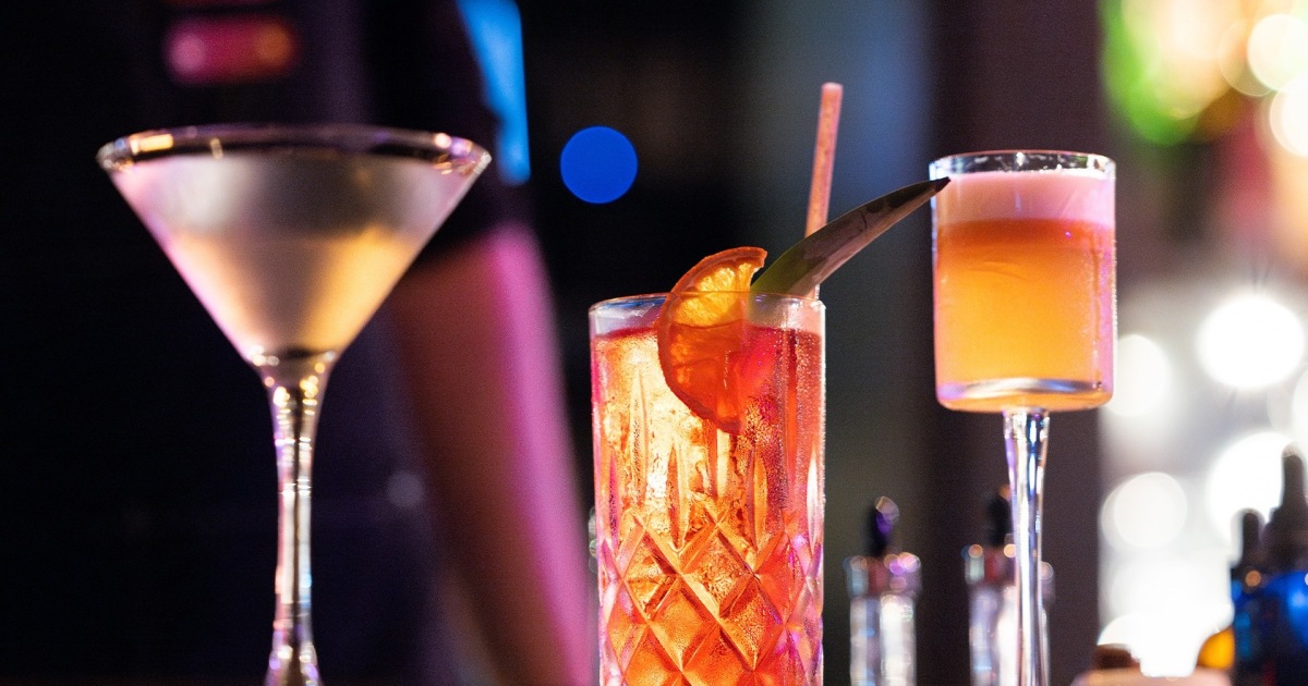 Why the Long-Standing Tradition of Happy Hour is Drying Up