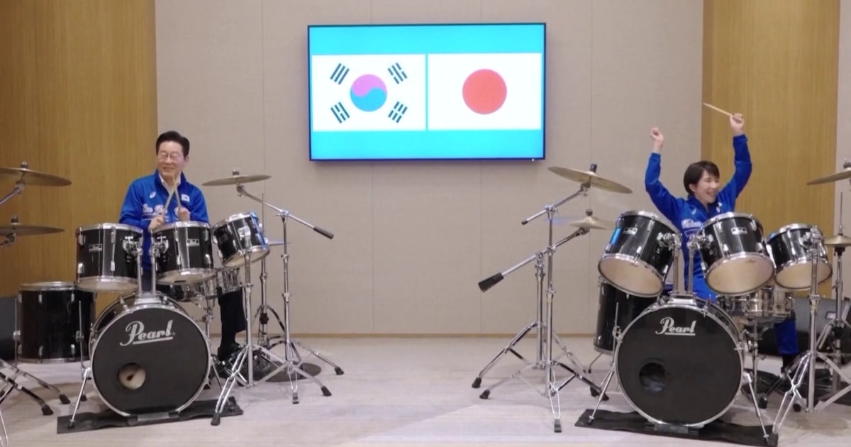 Japan and South Korea’s Leaders Unite With Jam Session