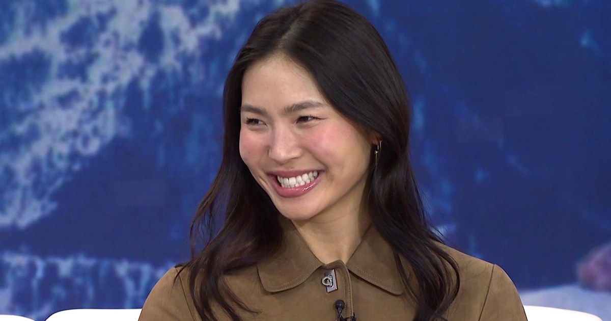 Chloe Kim Talks Olympic Silver, Gift From Myles Garrett, More