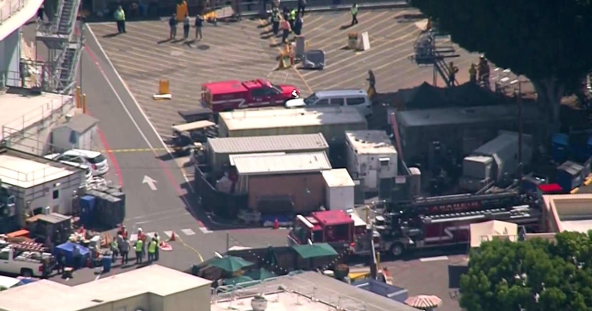 5 Disney Employees Hospitalized After Exposure to Unknown Odor