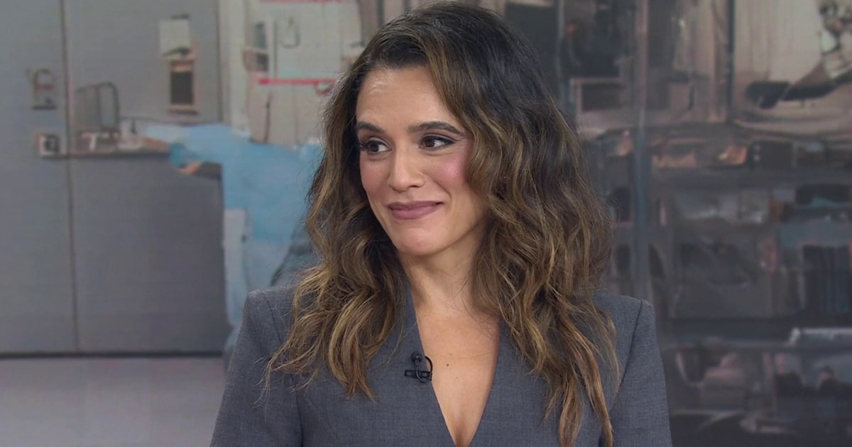 Sepideh Moafi Talks ‘The Pitt’ S2, Medical Bootcamp and New Play