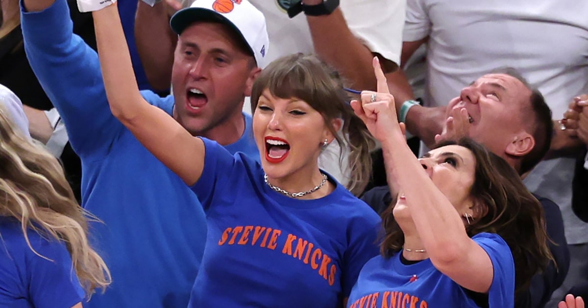 See the Celebs at Knicks Game 4: Taylor Swift, Ben Stiller, More