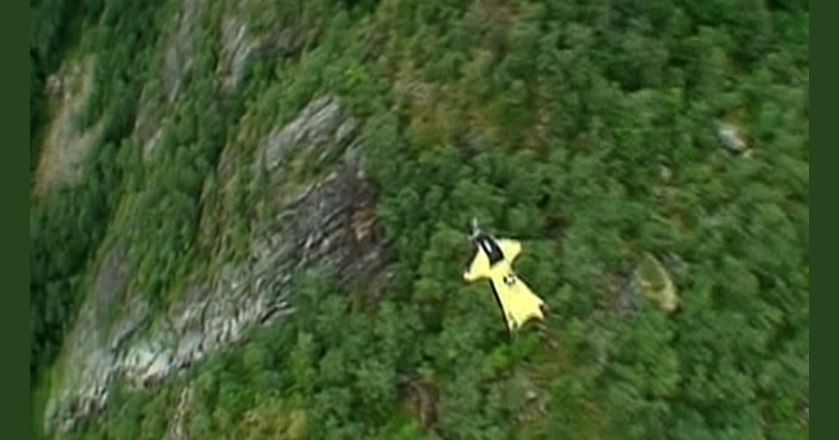 Human ‘flying squirrel’ recounts near-fatal leap