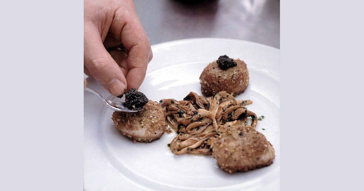 Walnut Crusted Scallops