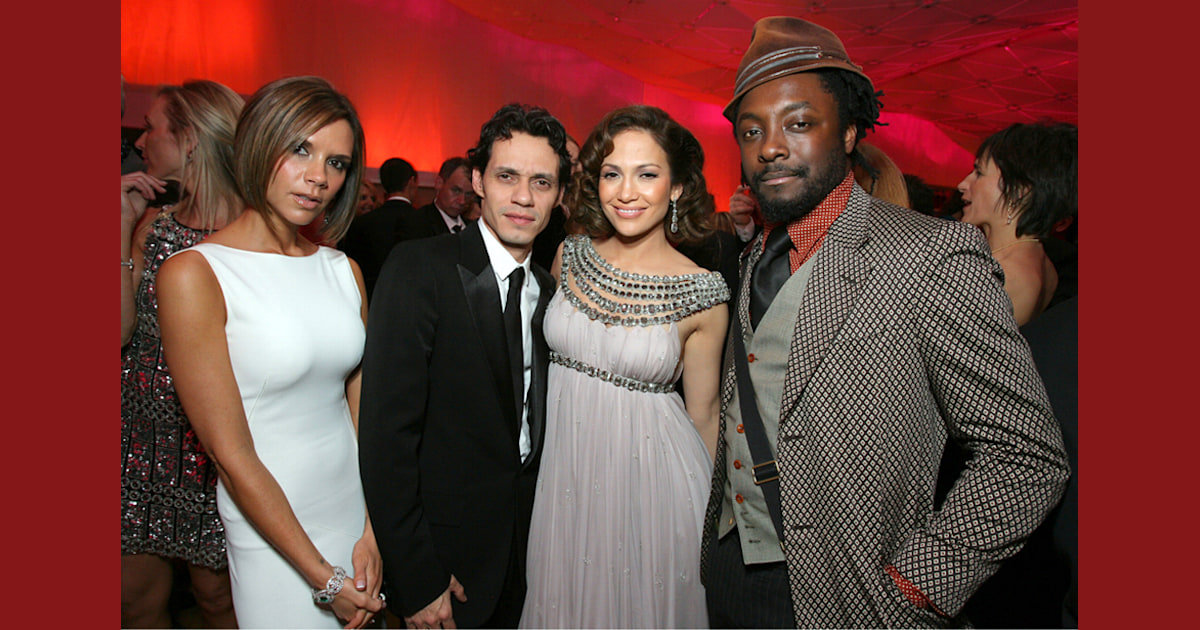 Stars eat, drink, dance the Oscar night away