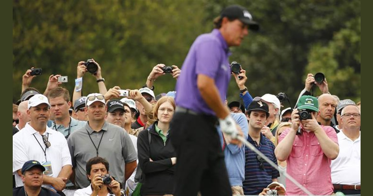 Masters' attendees barred from using phones to take photos