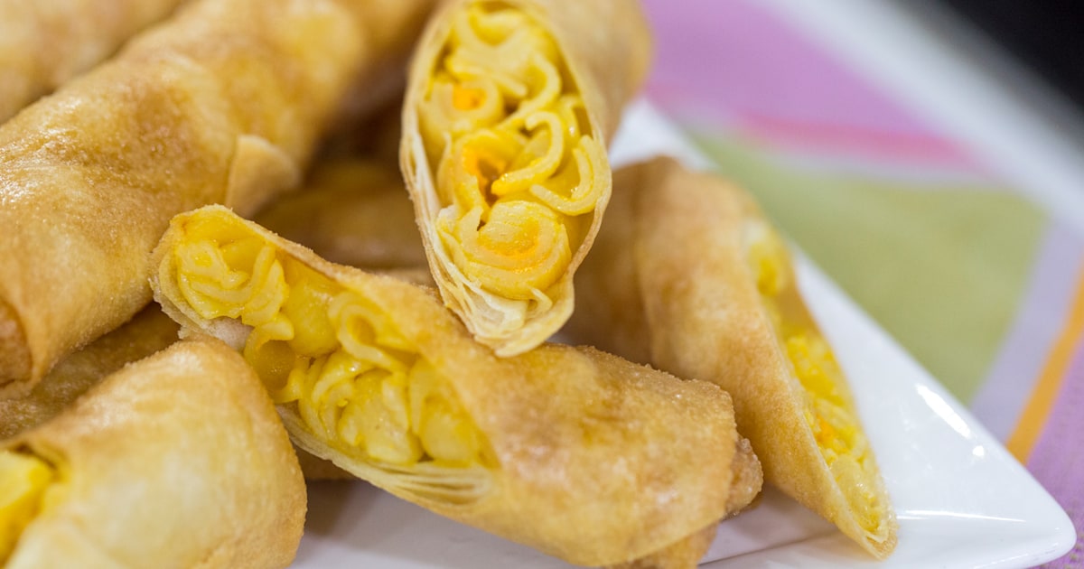 Macaroni and Cheese Spring Rolls