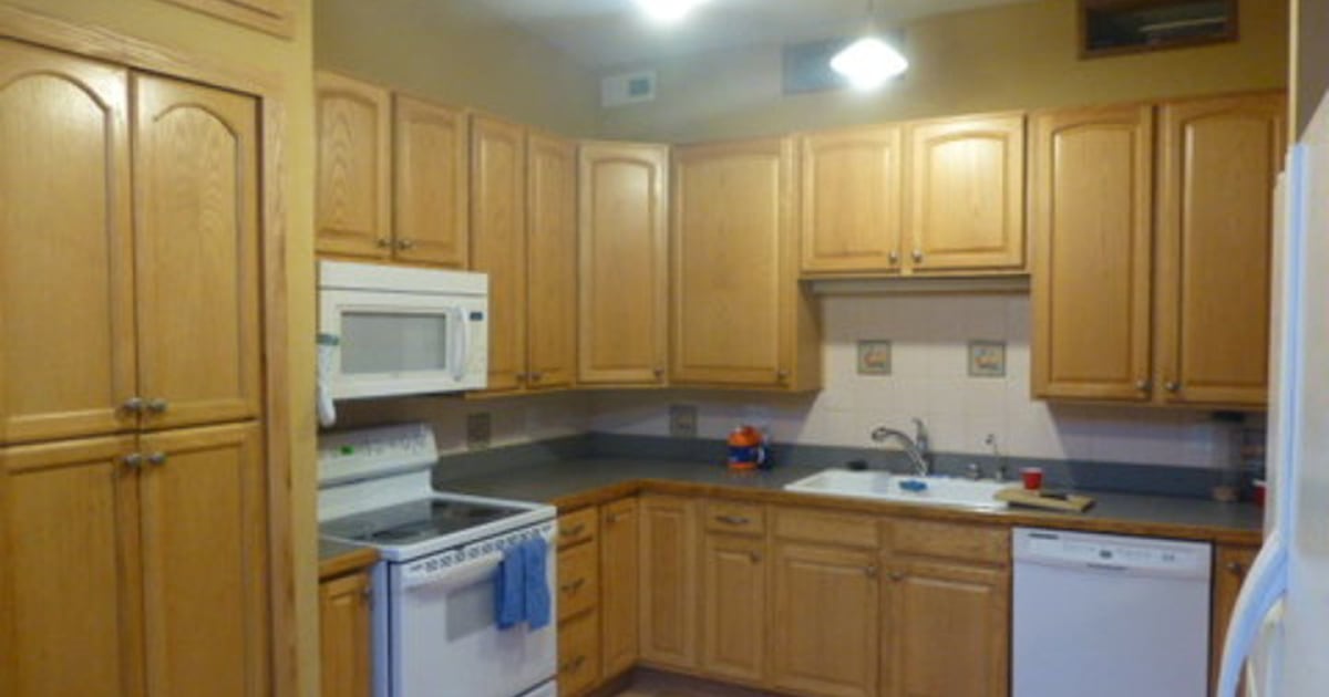 See what this bland kitchen looks like after a major makeover