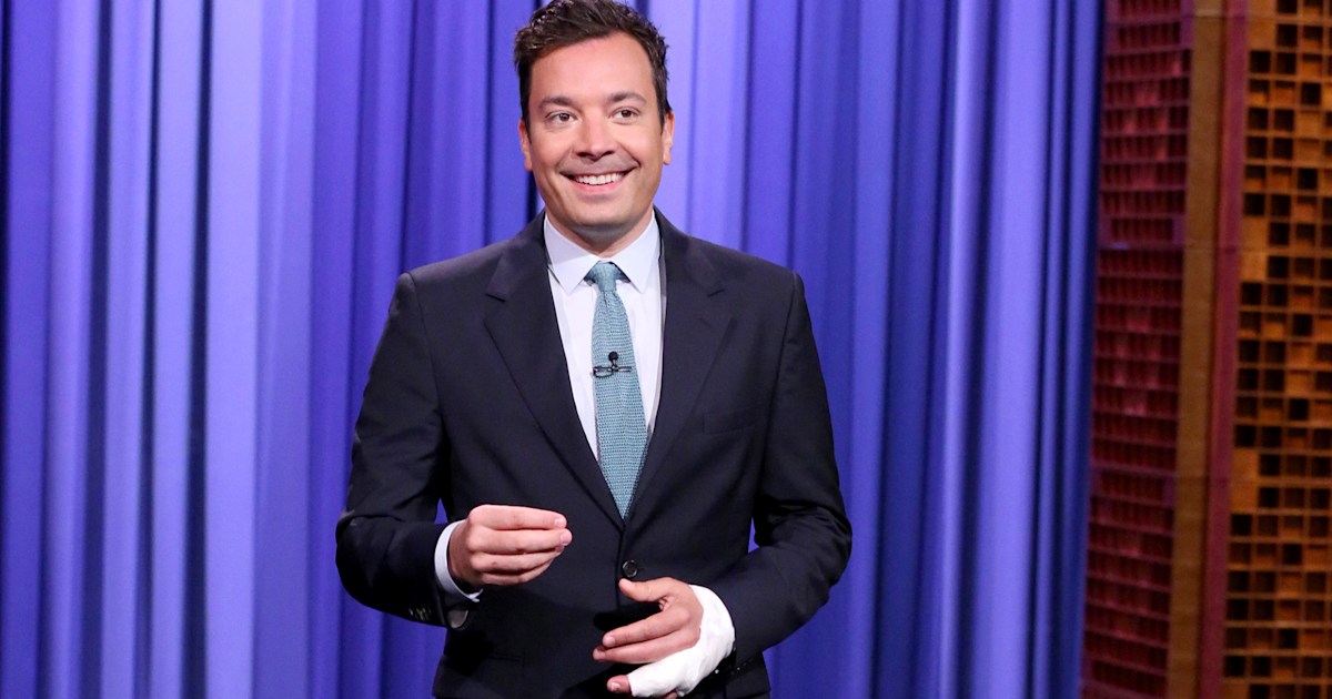 Jimmy Fallon returns to 'Tonight Show,' explains hand injury