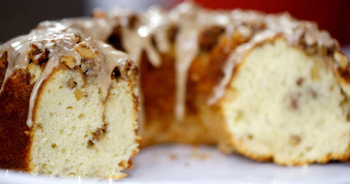 This mouthwatering coffee cake recipe will satisfy your sweet tooth