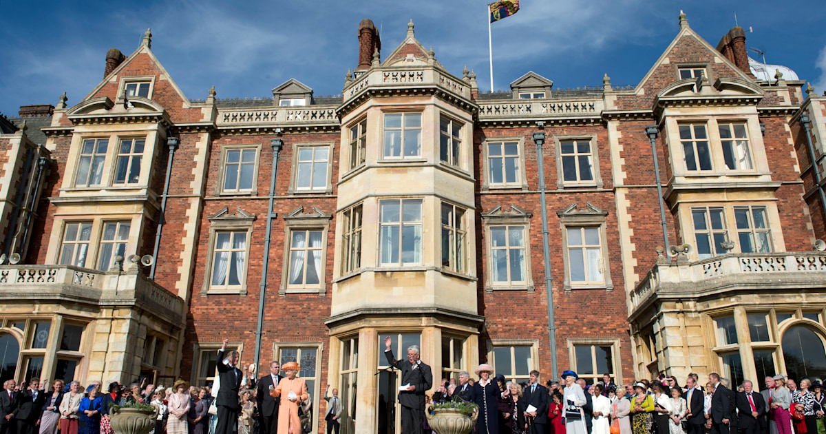 Queen Elizabeth's Sandringham estate has vacation rental cottages