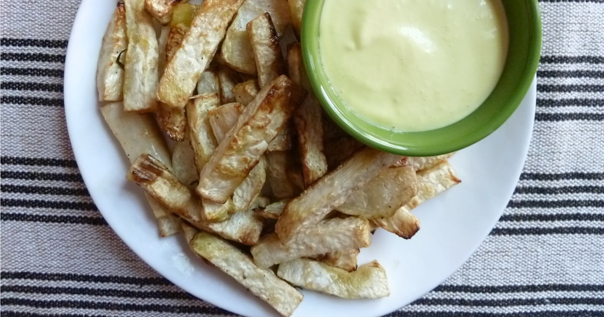 Baked Celery Root Fries with Garlic Aioli