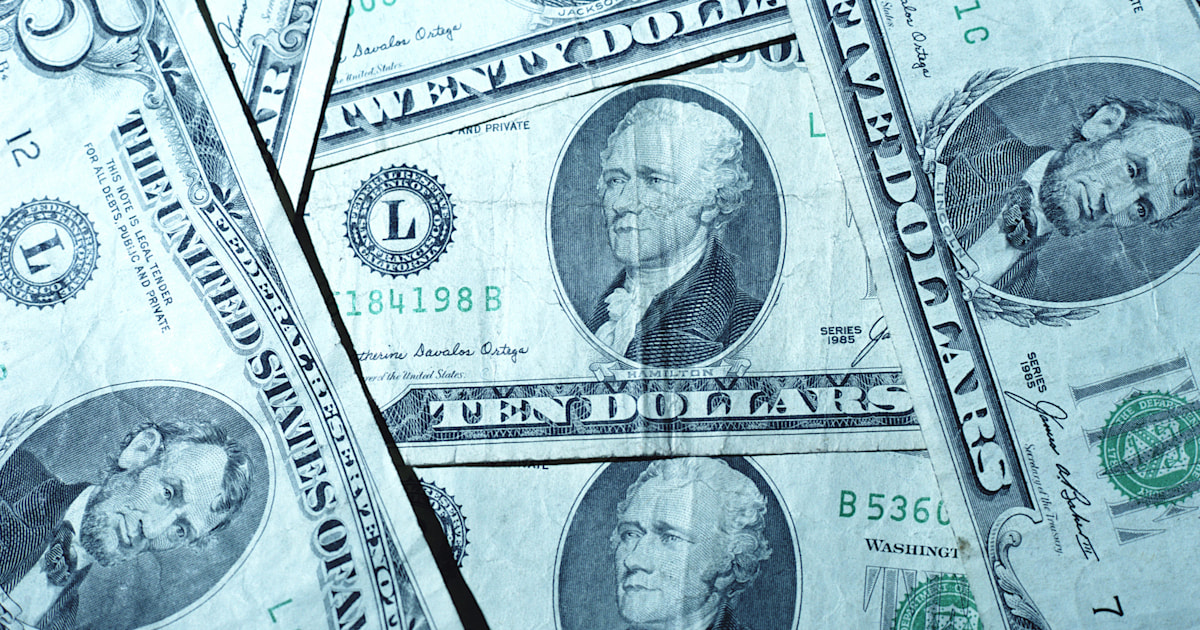 Jobs with the best wage growth — and the worst — according to CareerBuilder