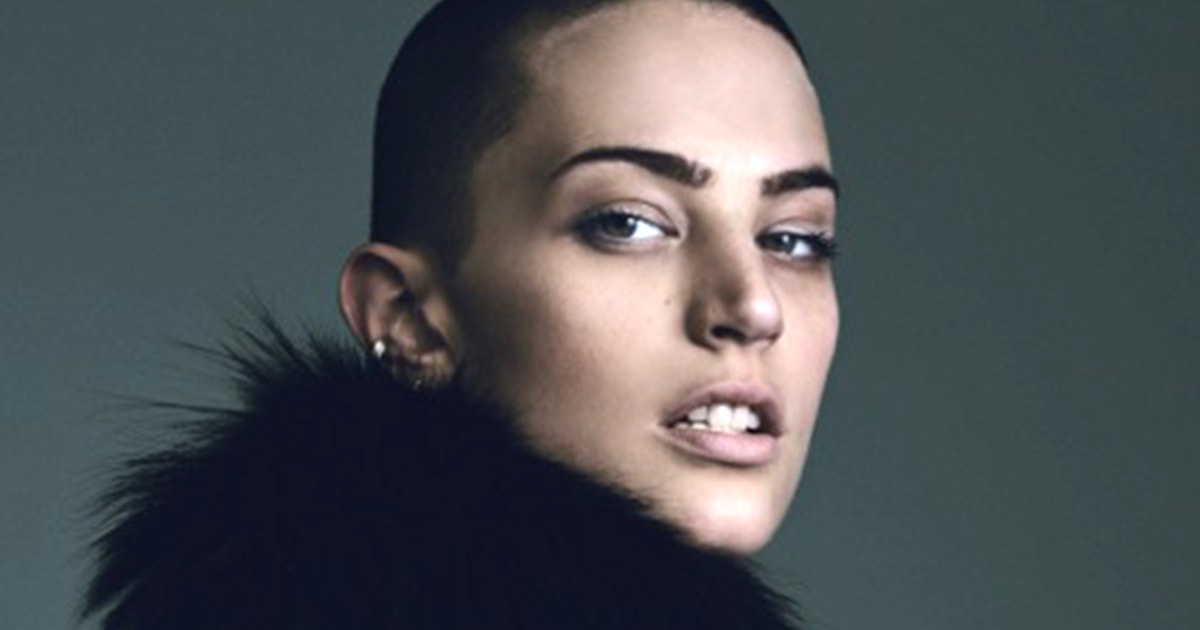 Model Dayna Marie battles cancer while walking the runway