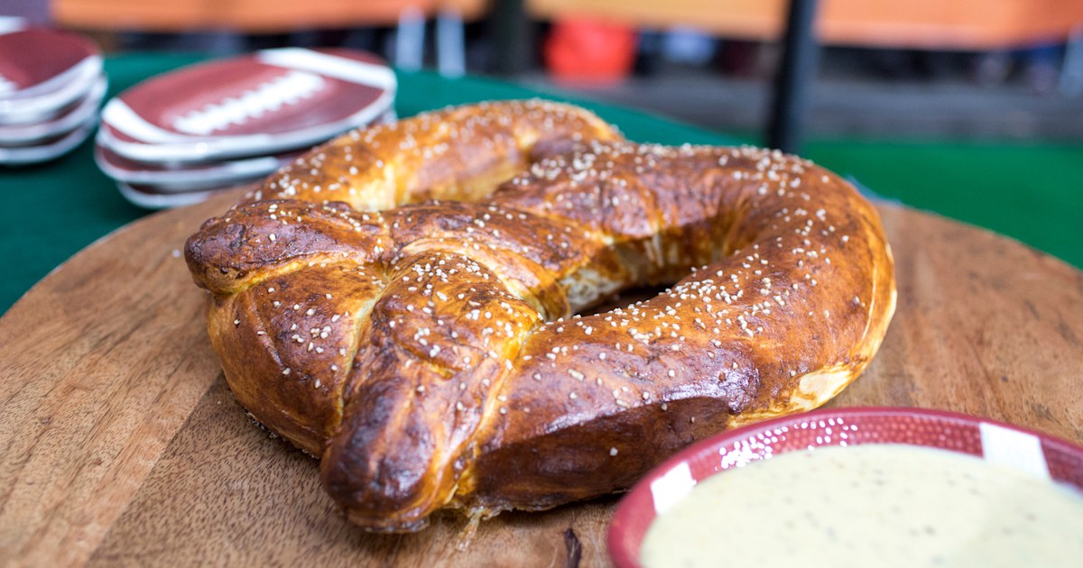 Super-Sized Victory Pretzel recipe