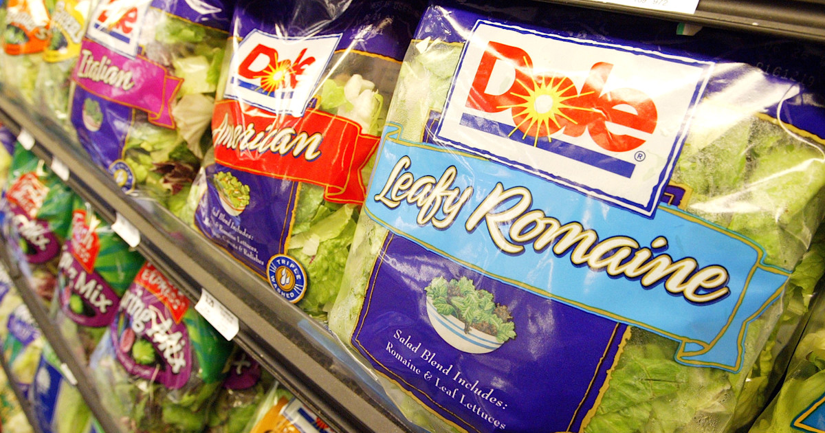 Dole bagged salad contaminated with Listeria causes 1 death, sickens 12
