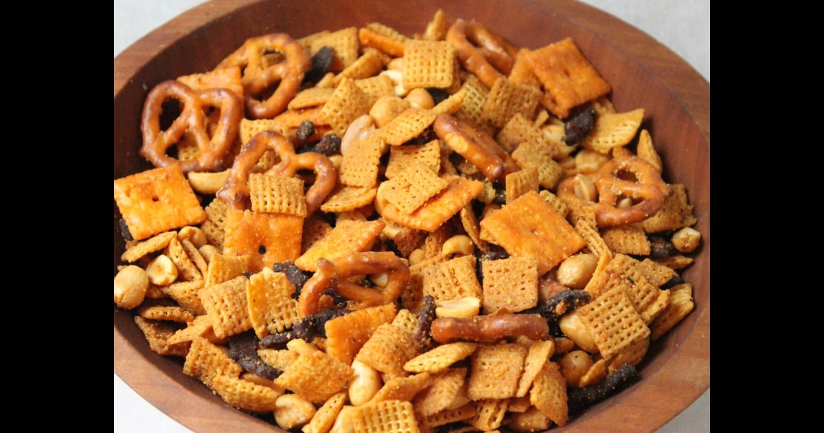 Spicy Buffalo–Bacon Chex Mix