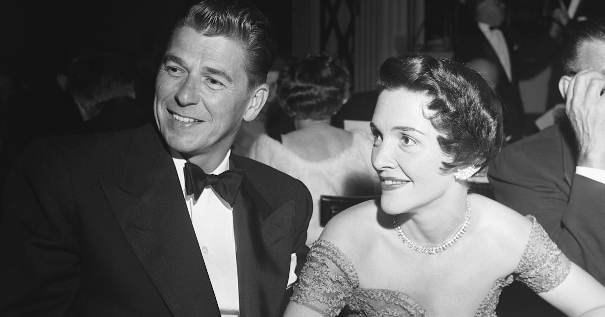 Remembering Nancy Reagan's life of style