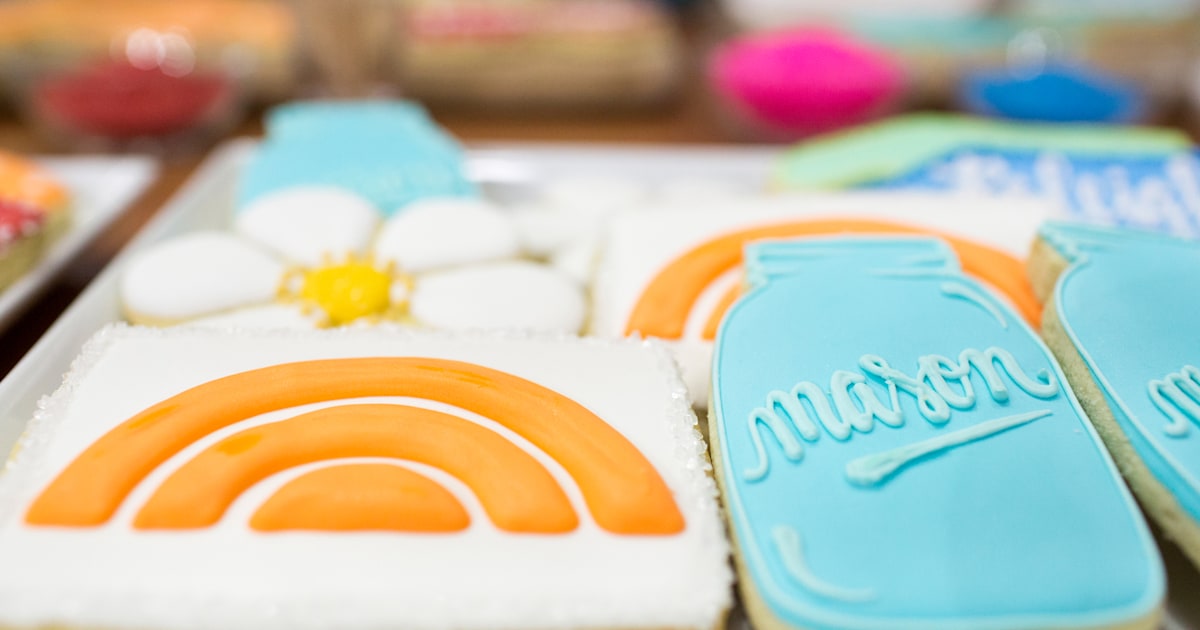 Easy Lemon Vanilla Roll-Out Cookies with Royal Icing