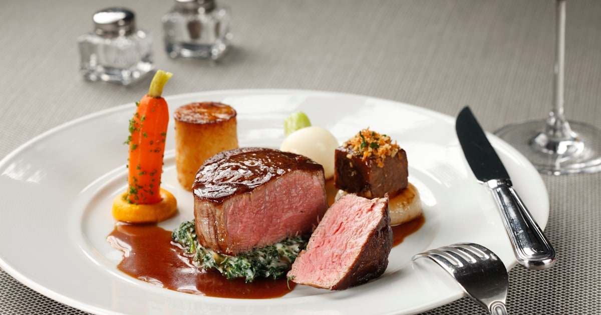 Filet mignon, juicy sliders and more recipes from the TODAY Wedding