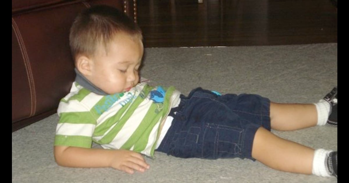 10 photos of toddlers sleeping in impossibly awkward positions