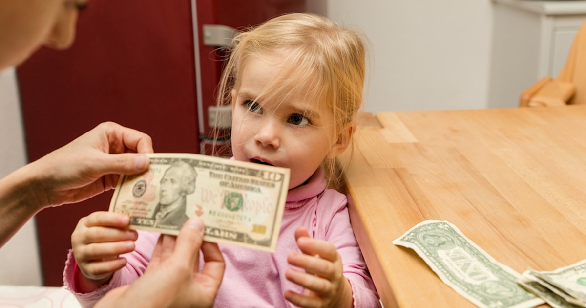 Would your kid pass this '$20 challenge'? 6 money tips for parents