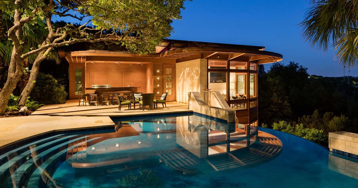 Take a tour inside this Austin home that's for sale