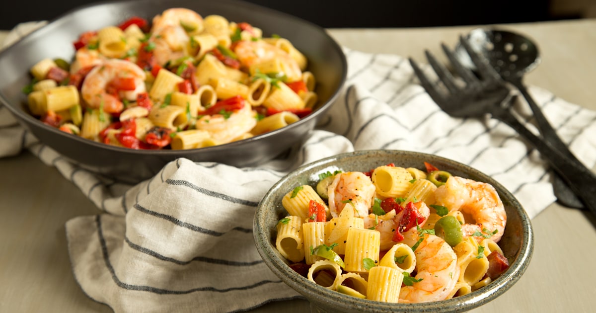 Tapas Pasta: Pasta with a Spanish Twist