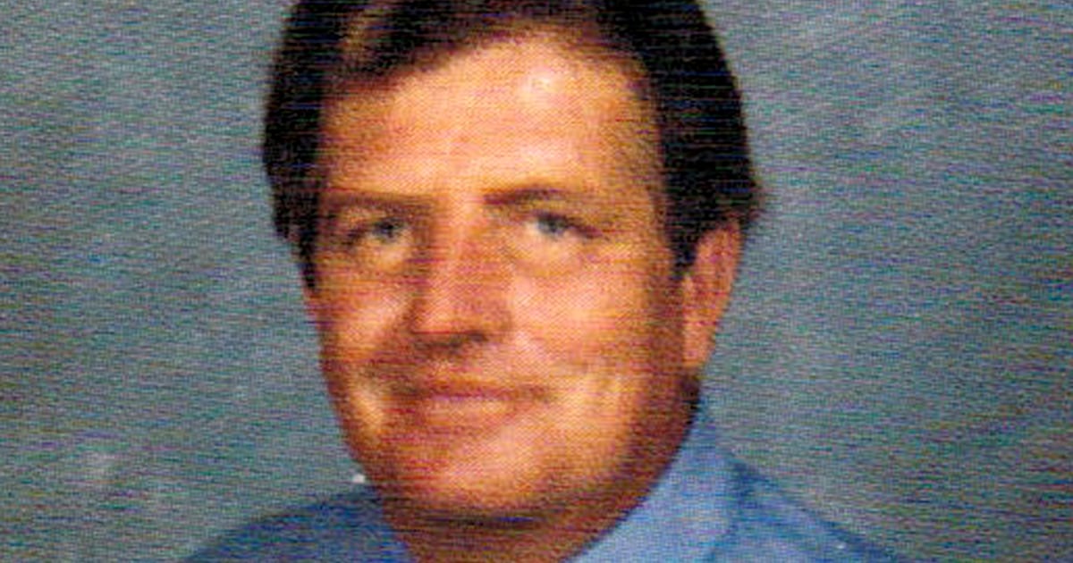 Firefighter's kids help him get the last laugh... in his obit