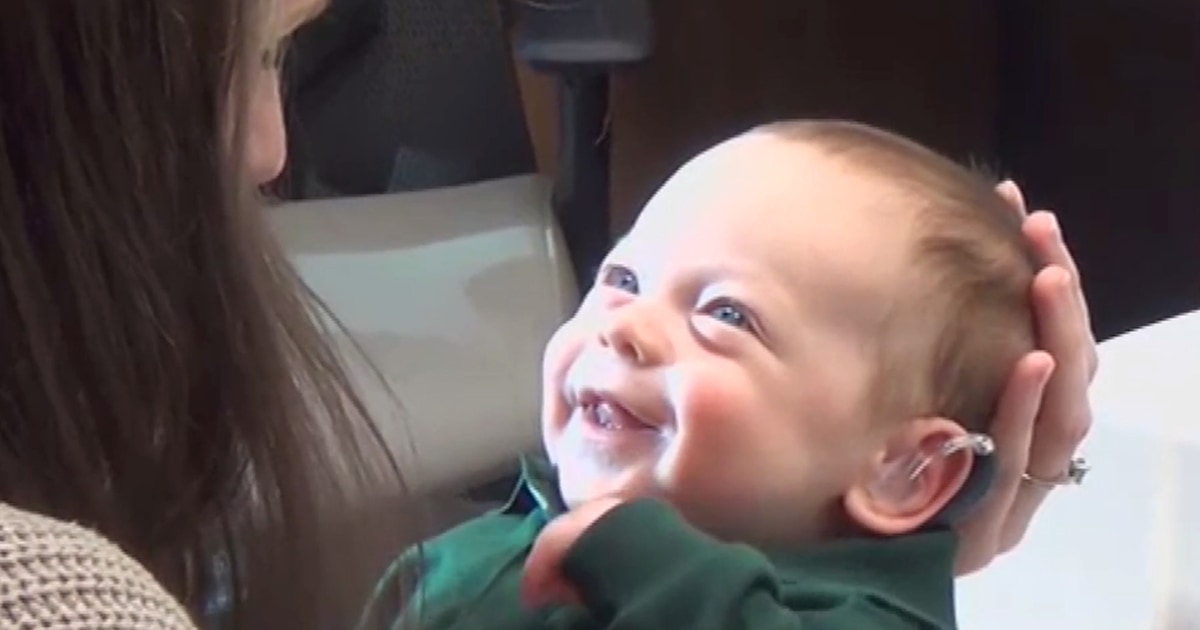 Watch this baby’s delighted reaction as he hears his parents’ voices ...