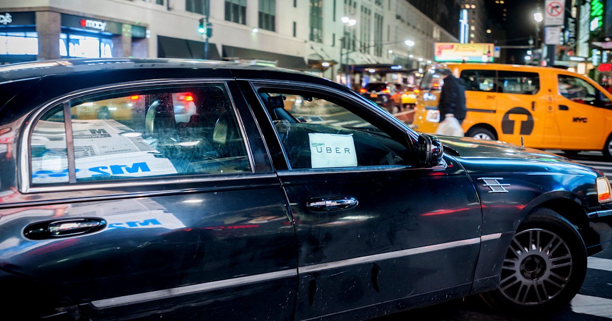 Uber driver in video hits 236 green lights in a row