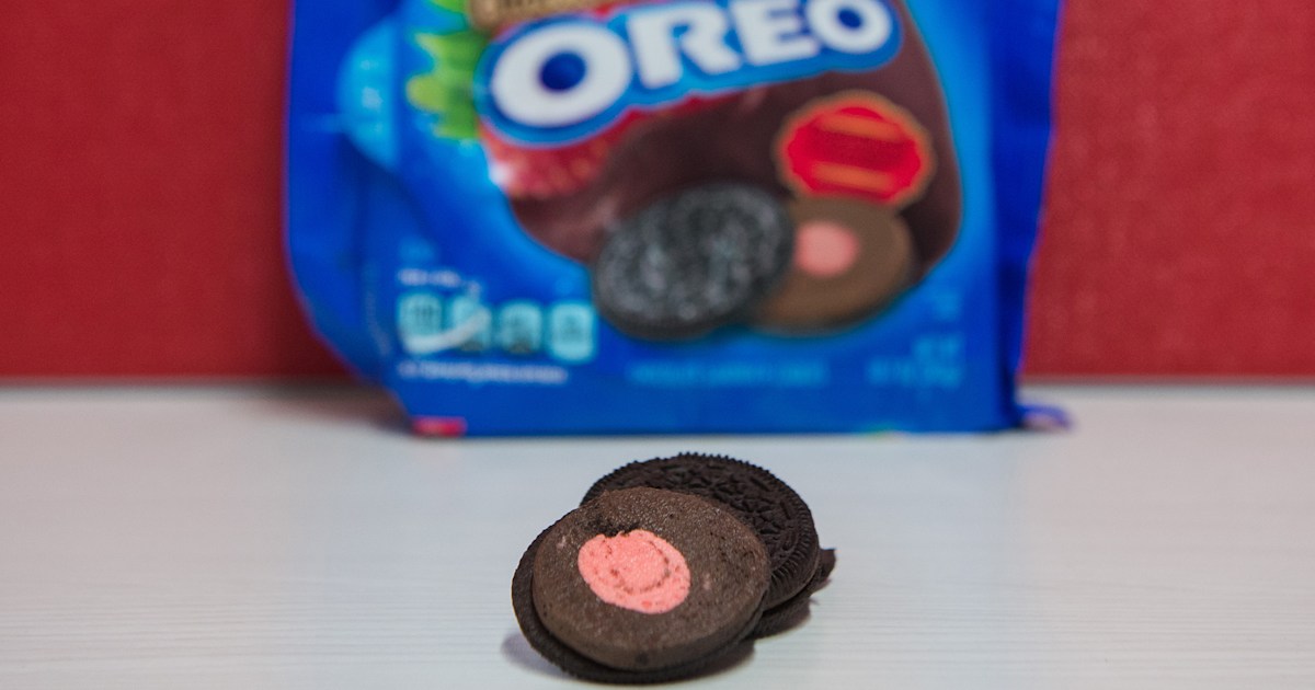 Chocolate Strawberry Oreos: TODAY tests Oreo's newest flavor Chocolate Strawberry Oreos: TODAY tests Oreo's newest flavor