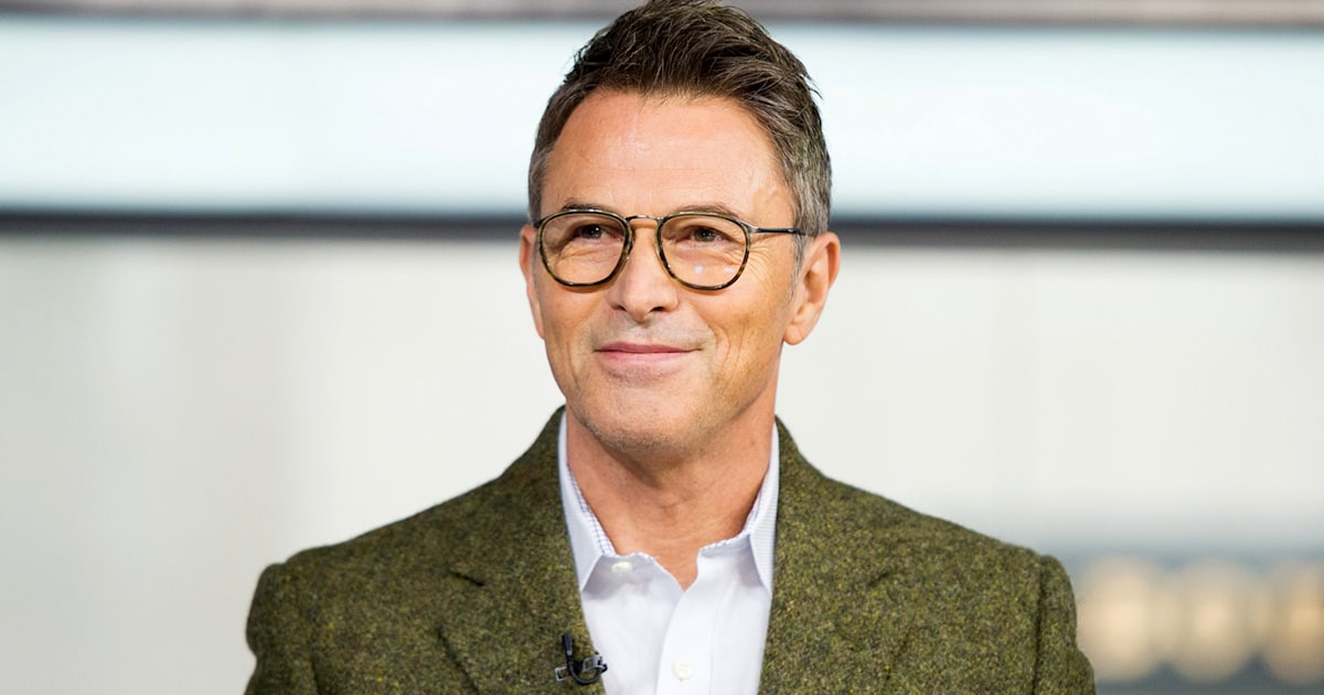 Tim Daly breaks both legs in skiing accident: 'I'm all good'