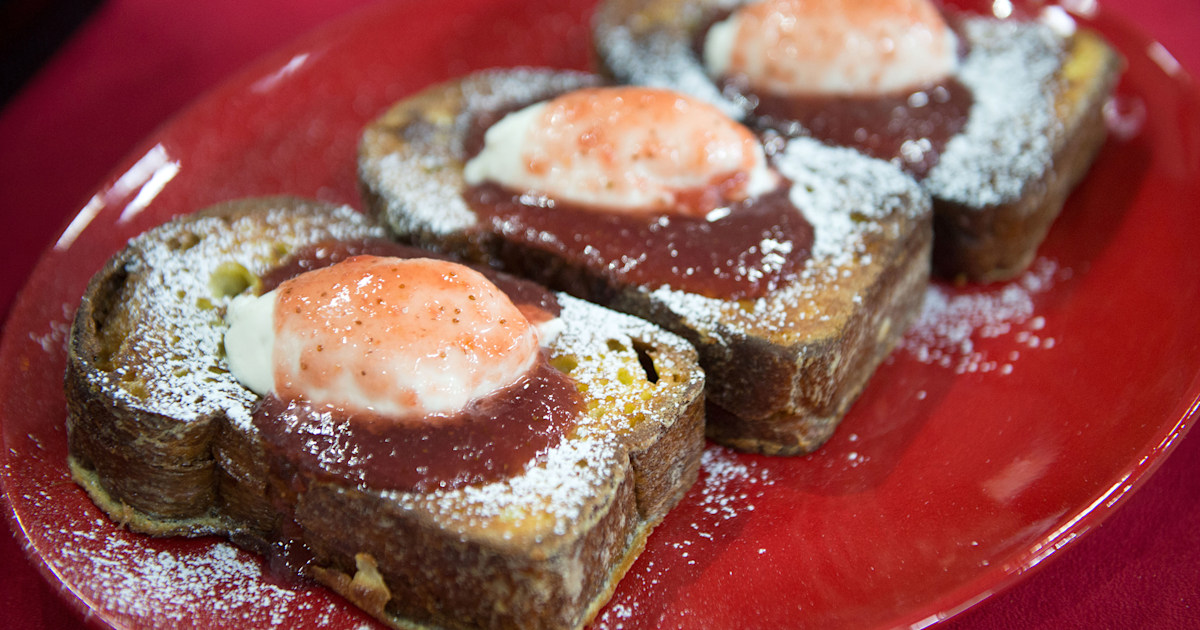 Jam-Stuffed French Toast Recipe
