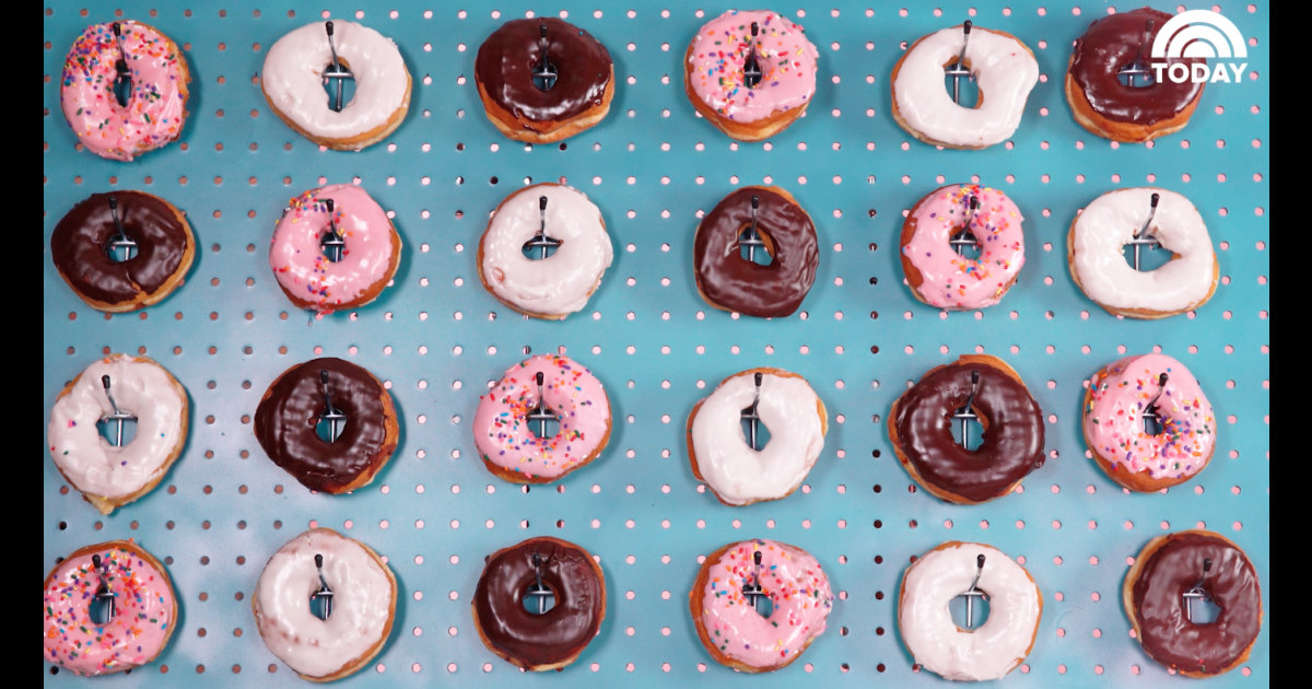How to make a doughnut wall