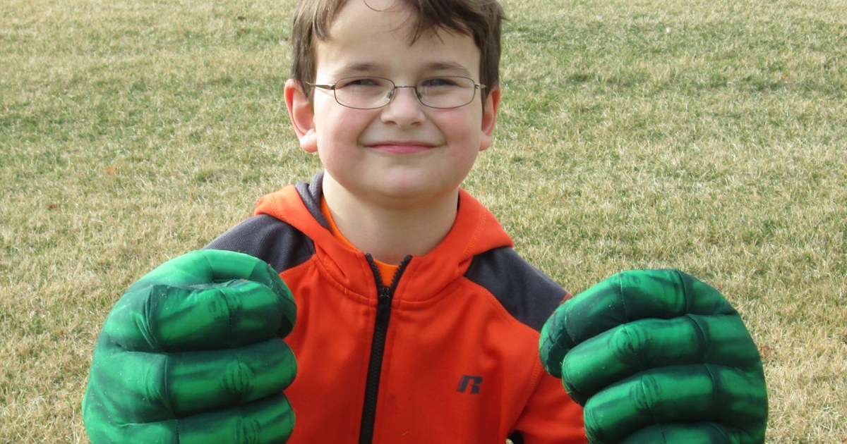 Hypophosphatasia: Genetic disorder leaves boy with soft bones