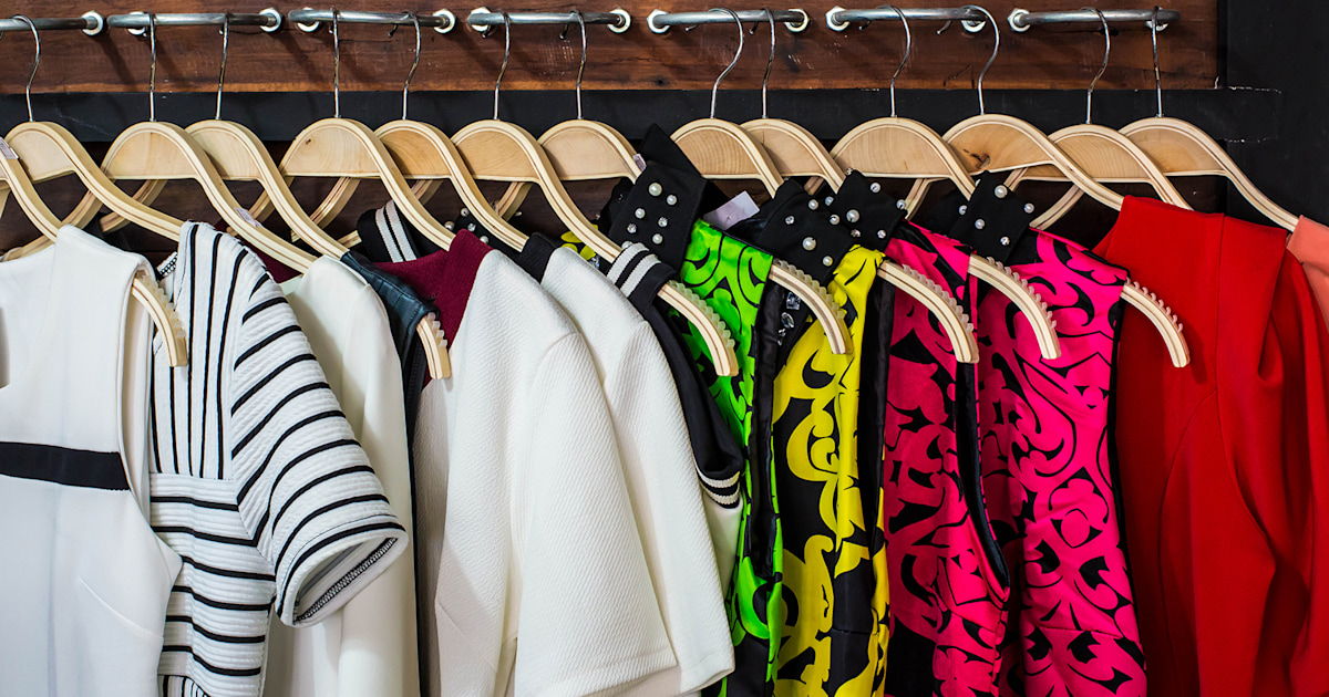 How to DIY non-slip hangers with 1 easy trick