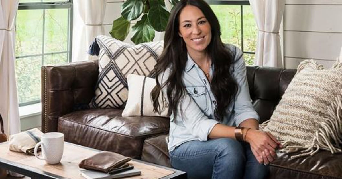 This is the uniform Joanna Gaines wears every day