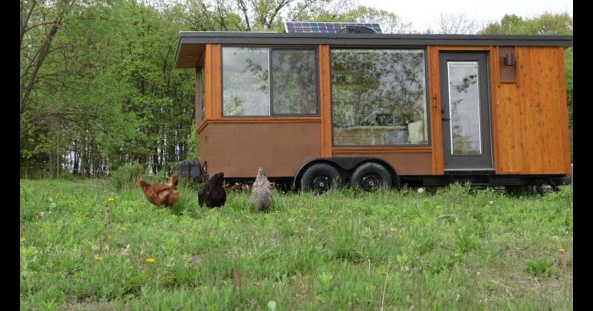 Sleep under the stars in this tiny glass home on Hudson Valley farm