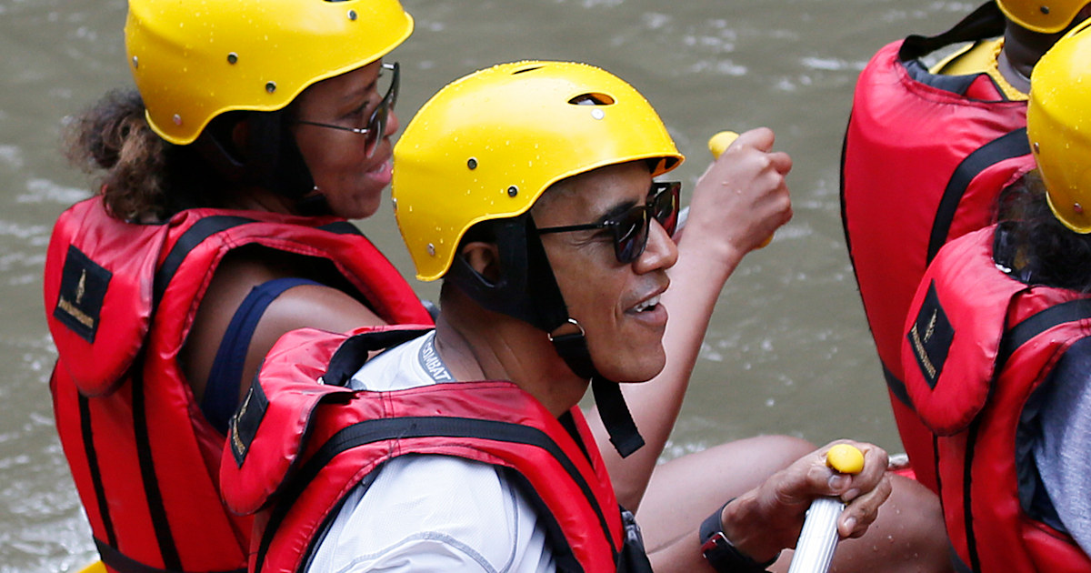 Obama family goes rafting on vacation in Bali