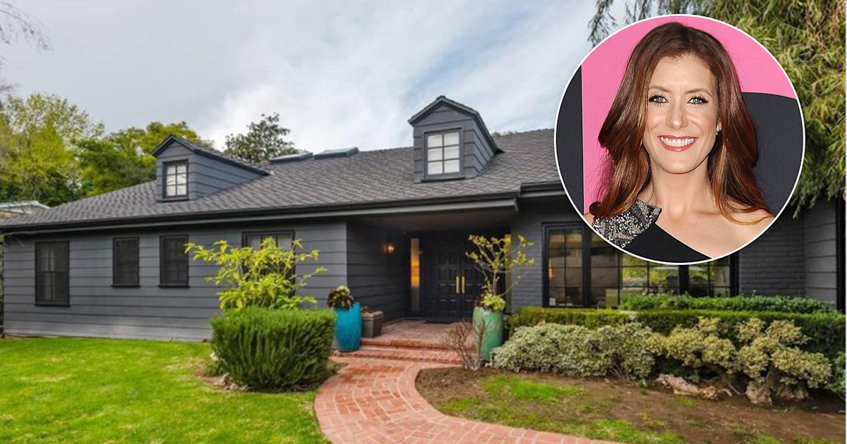 Kate Walsh is selling her Encino, California home