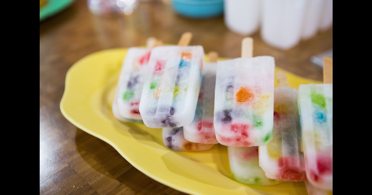 Gummy Bear Ice Pops Recipe