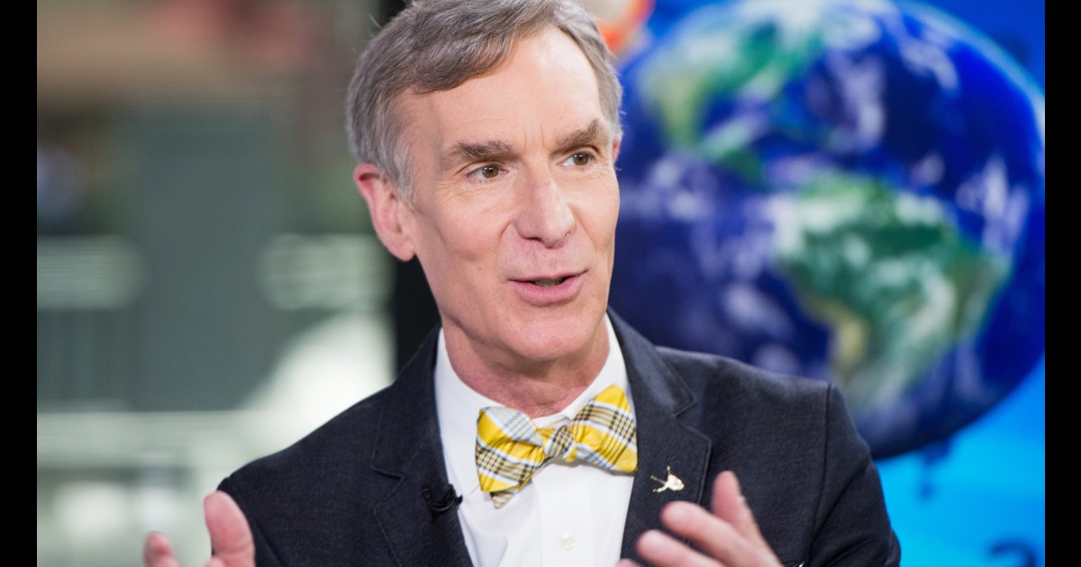 Bill Nye walks into Las Vegas elevator full of party girls