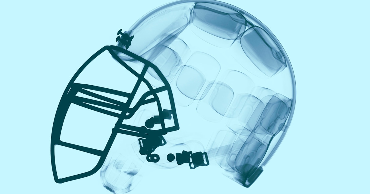 New football helmet test could help protect kids from concussions