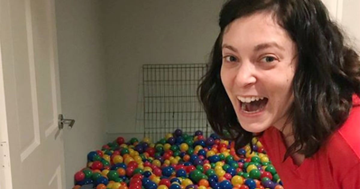Rachel Bloom of 'Crazy Ex-Girlfriend' built a ball pit in her house