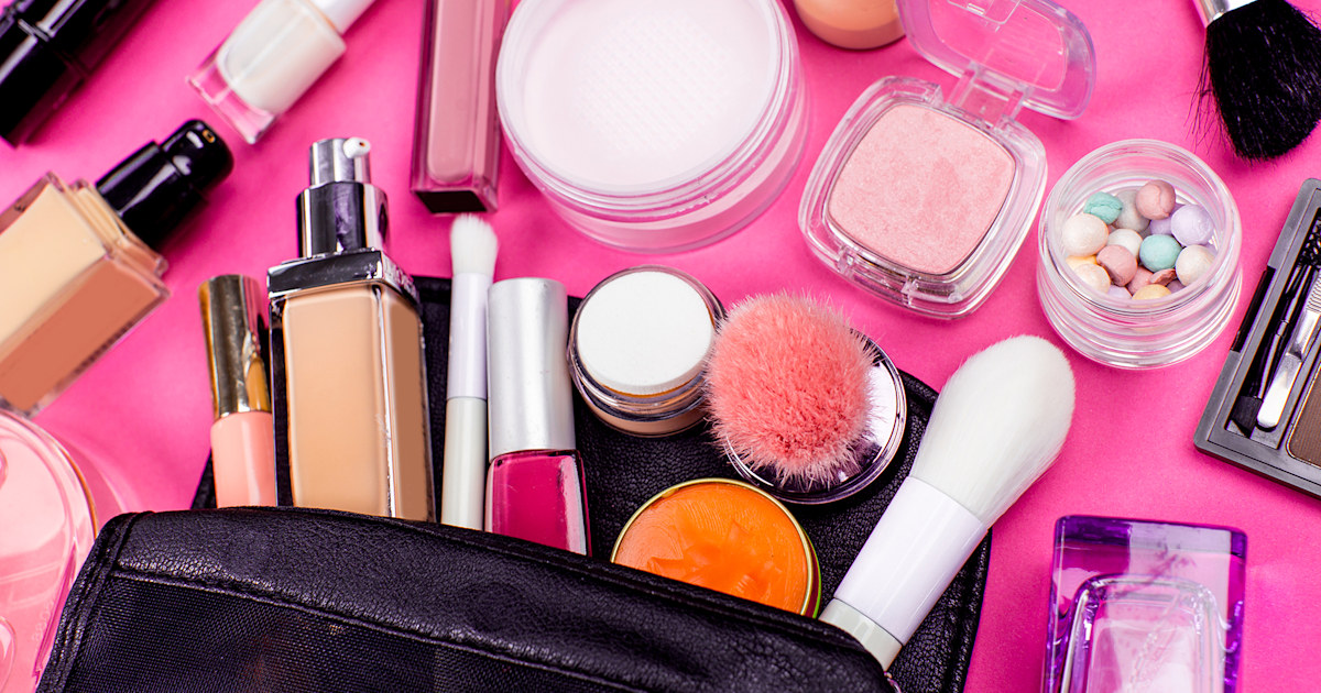 Last-minute beauty set ideas for holiday gifts