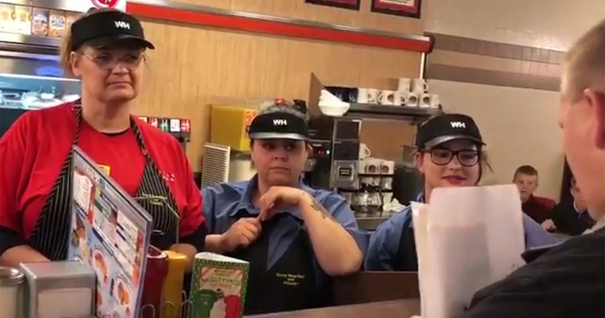 Church group leaves $3,500 tip for Waffle House servers on Christmas Eve